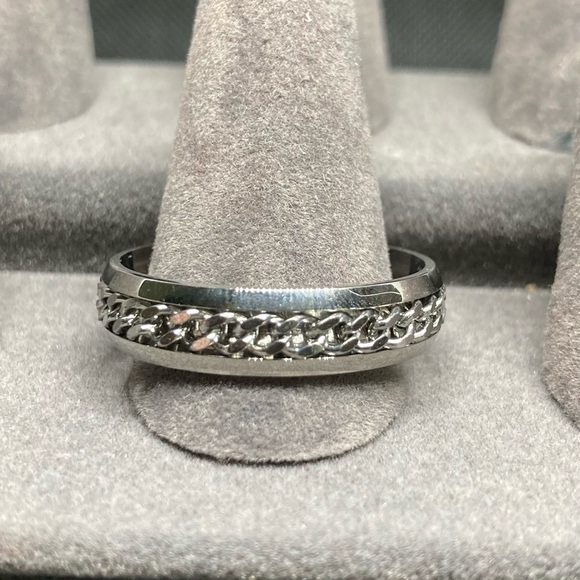 Accessories | Mens Silver Stainless Steel Rotating Chain Ring 125 Brand ...